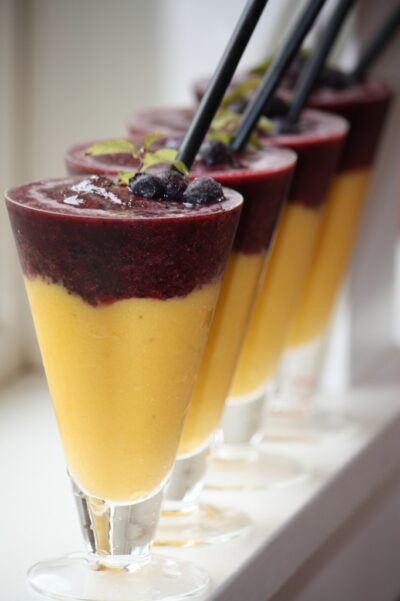 20+ Amazingly Healthy Layered Smoothie Recipes - Roxy's Kitchen