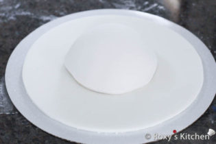 How to Make a Lady Hat Cake Topper or Cake - Roxy's Kitchen