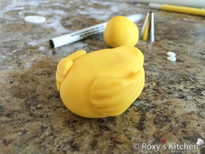 How to Make a Toy Box Cake - Roxy's Kitchen